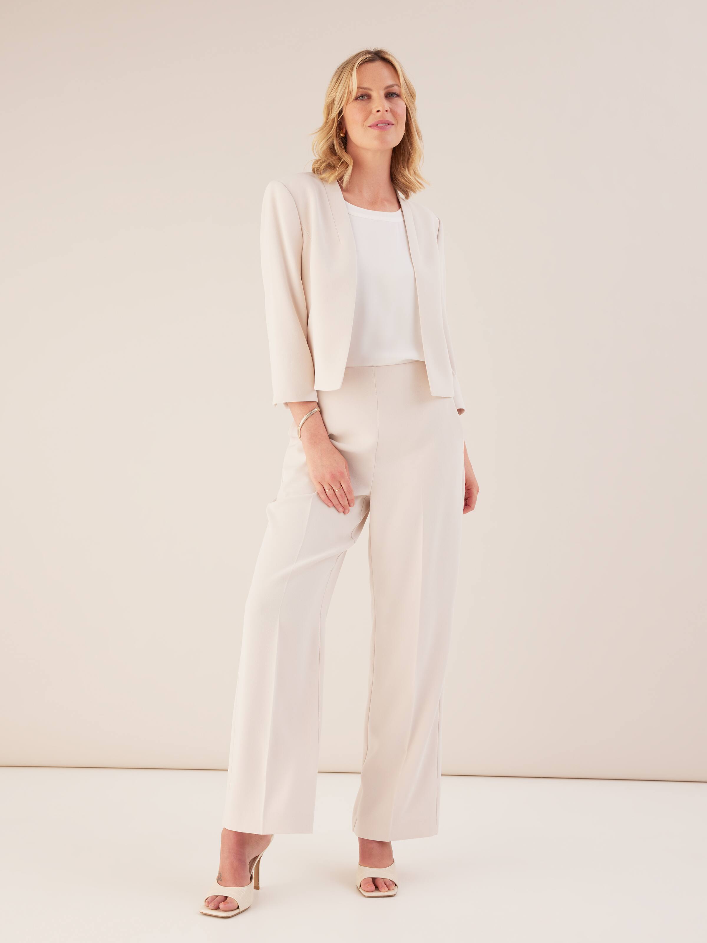 Matching Sets | JacquiE