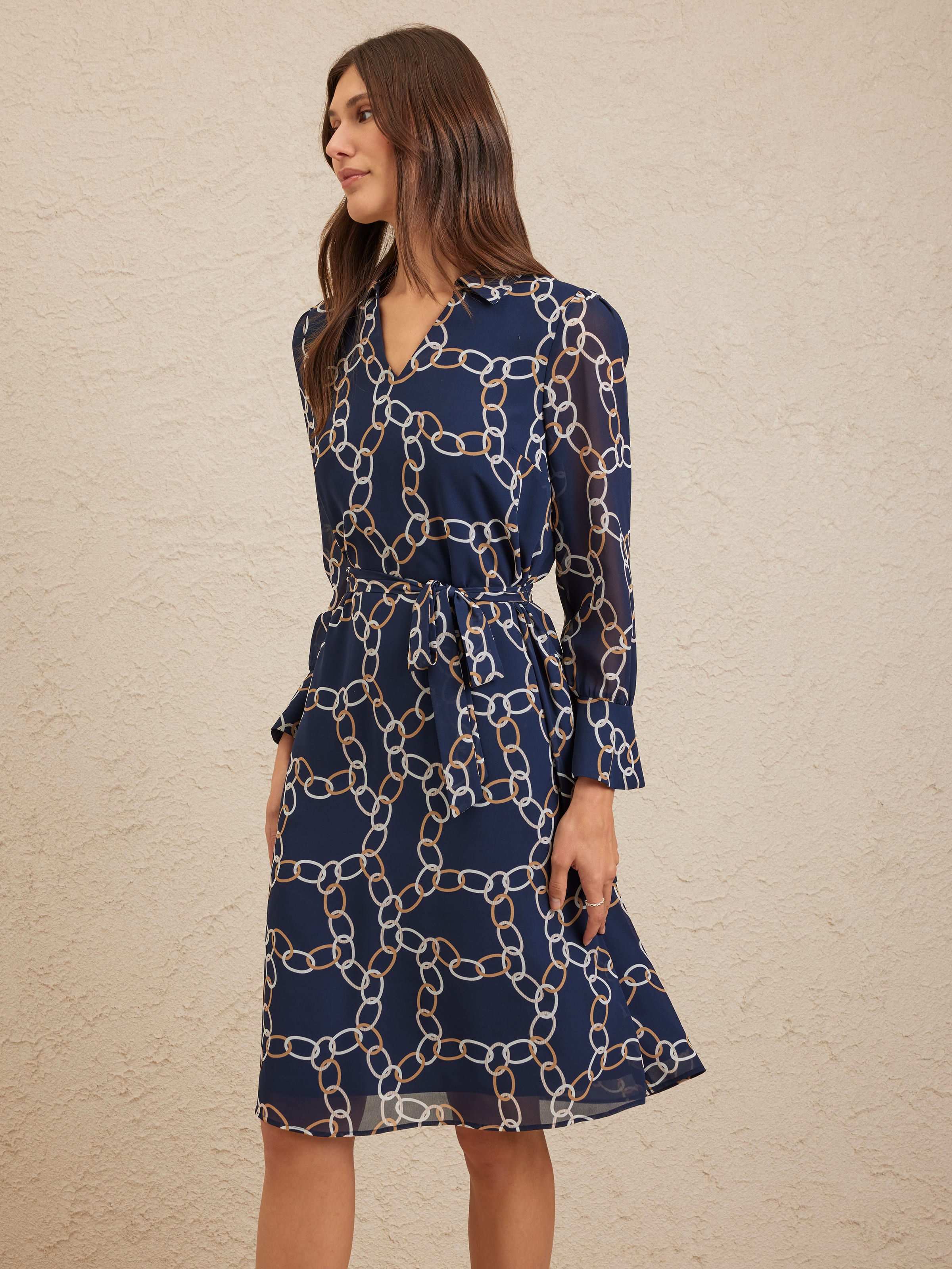 Shop the Latest Fashion Trends & Newest Women's Clothing