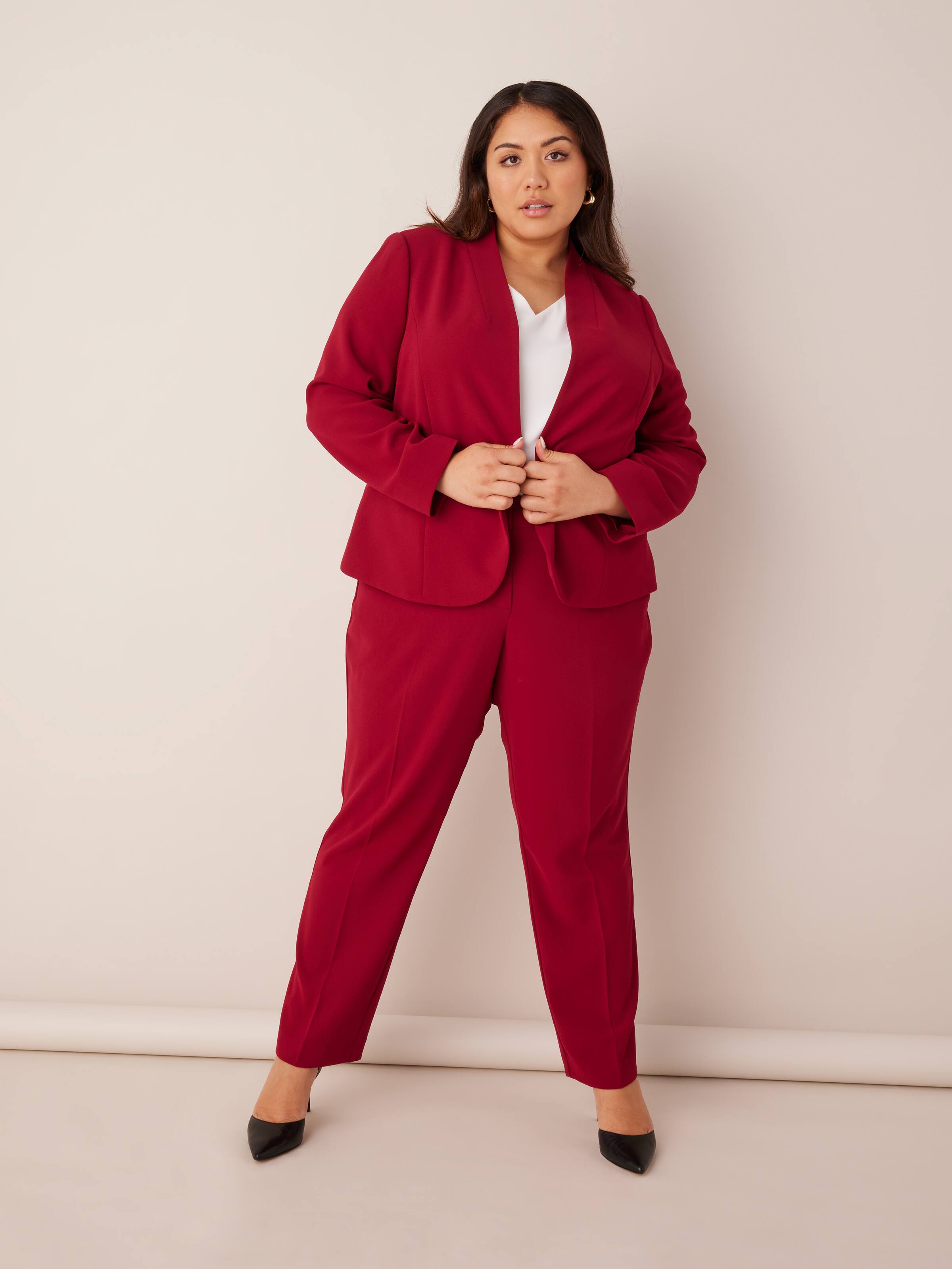 Curve Jackets | JacquiE