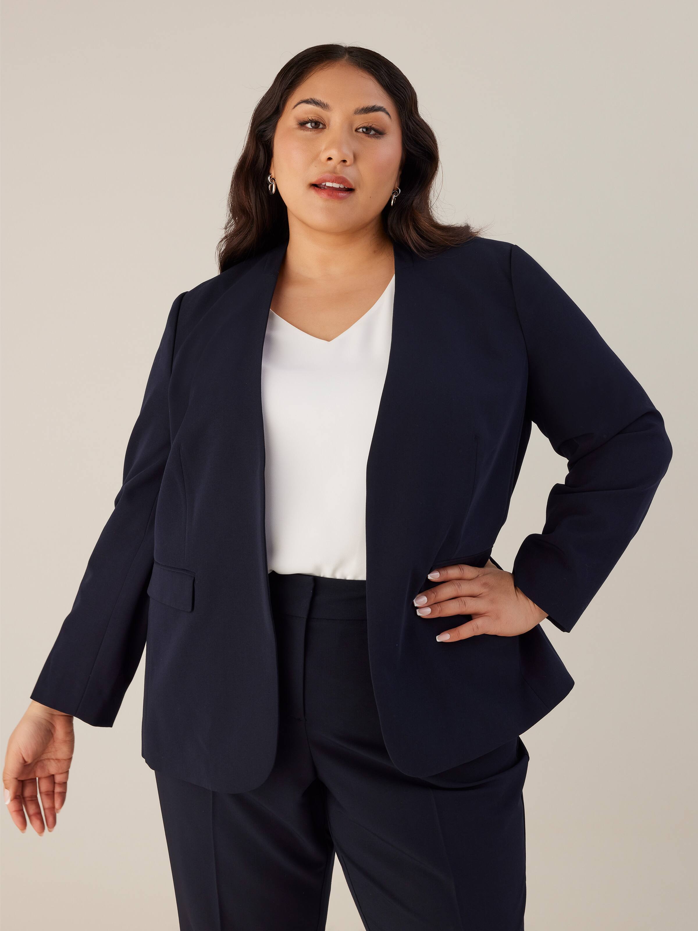 Curve Jackets | JacquiE