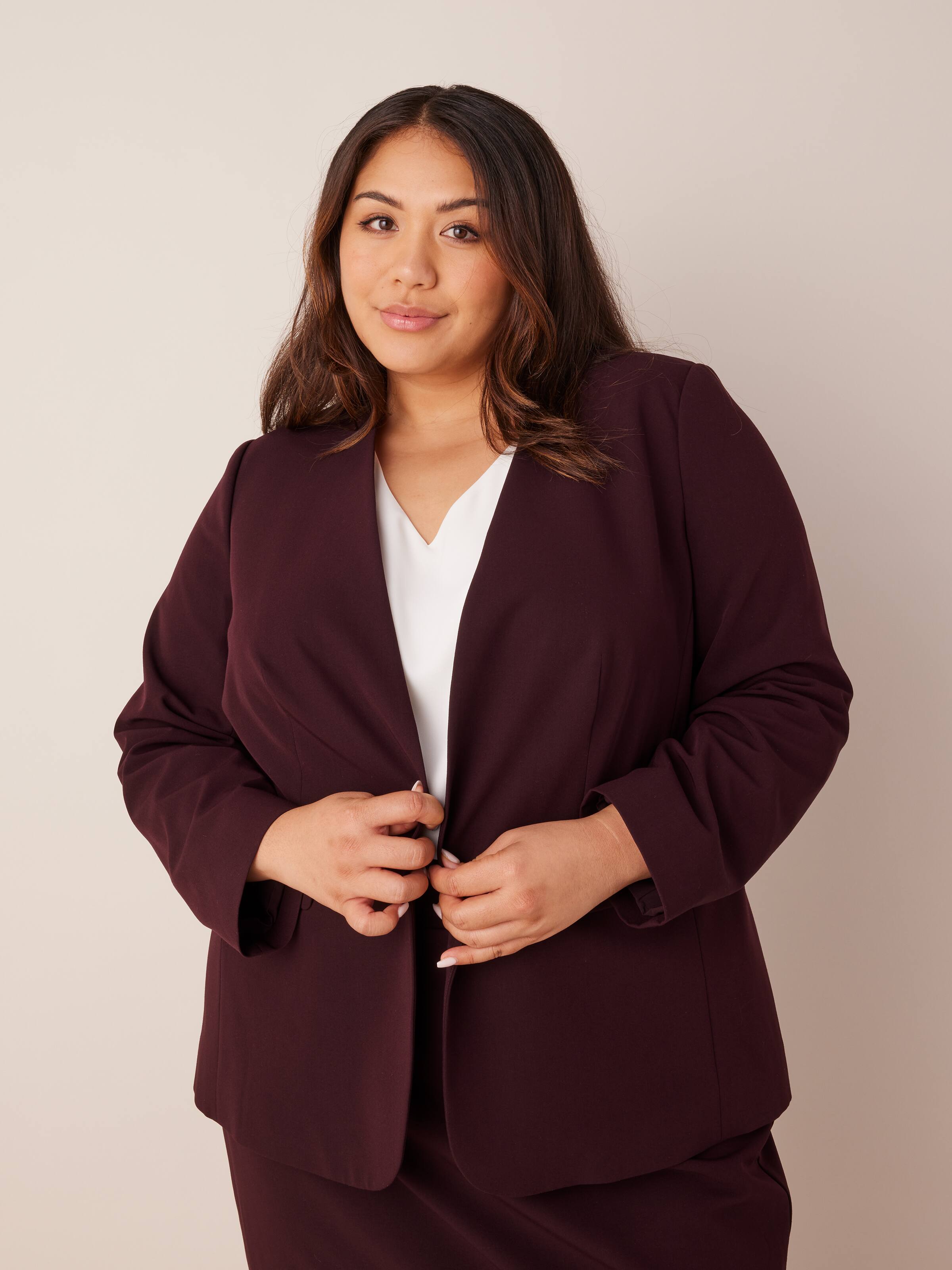 Curve Jackets | JacquiE