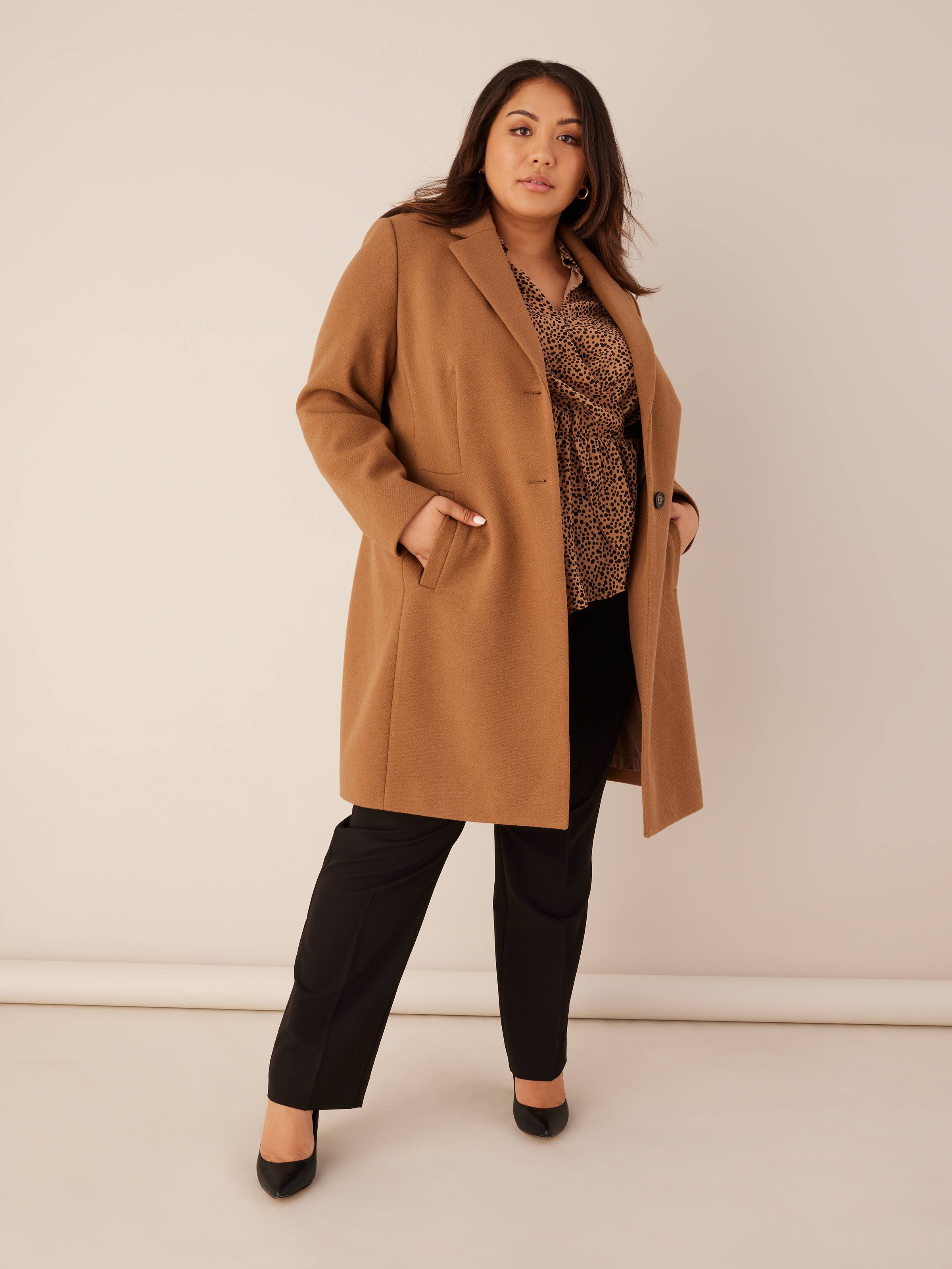 Curve Jackets | JacquiE