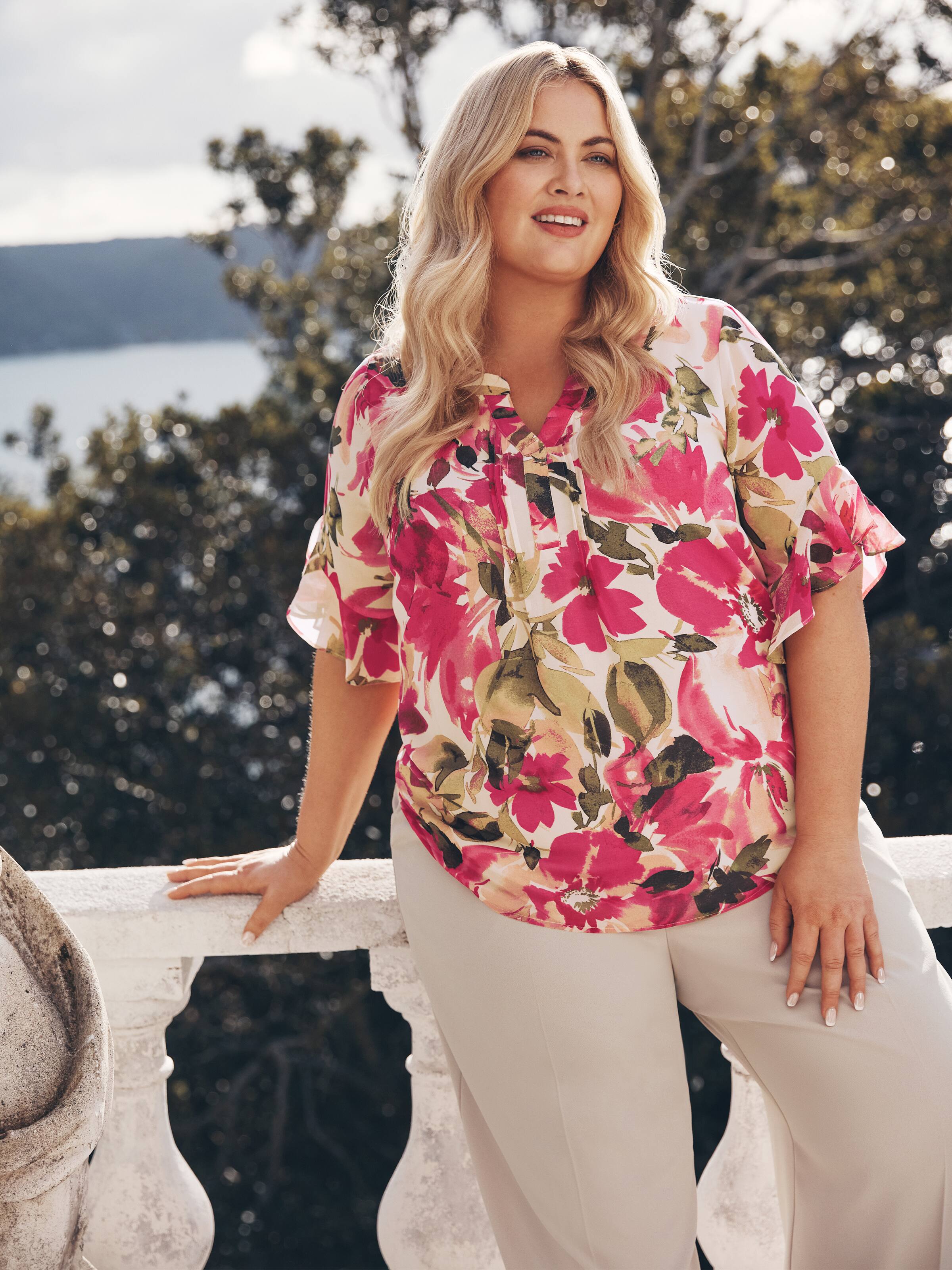 Jacqui E Curve Tops for Women | Shop Trendy Plus Size Tops