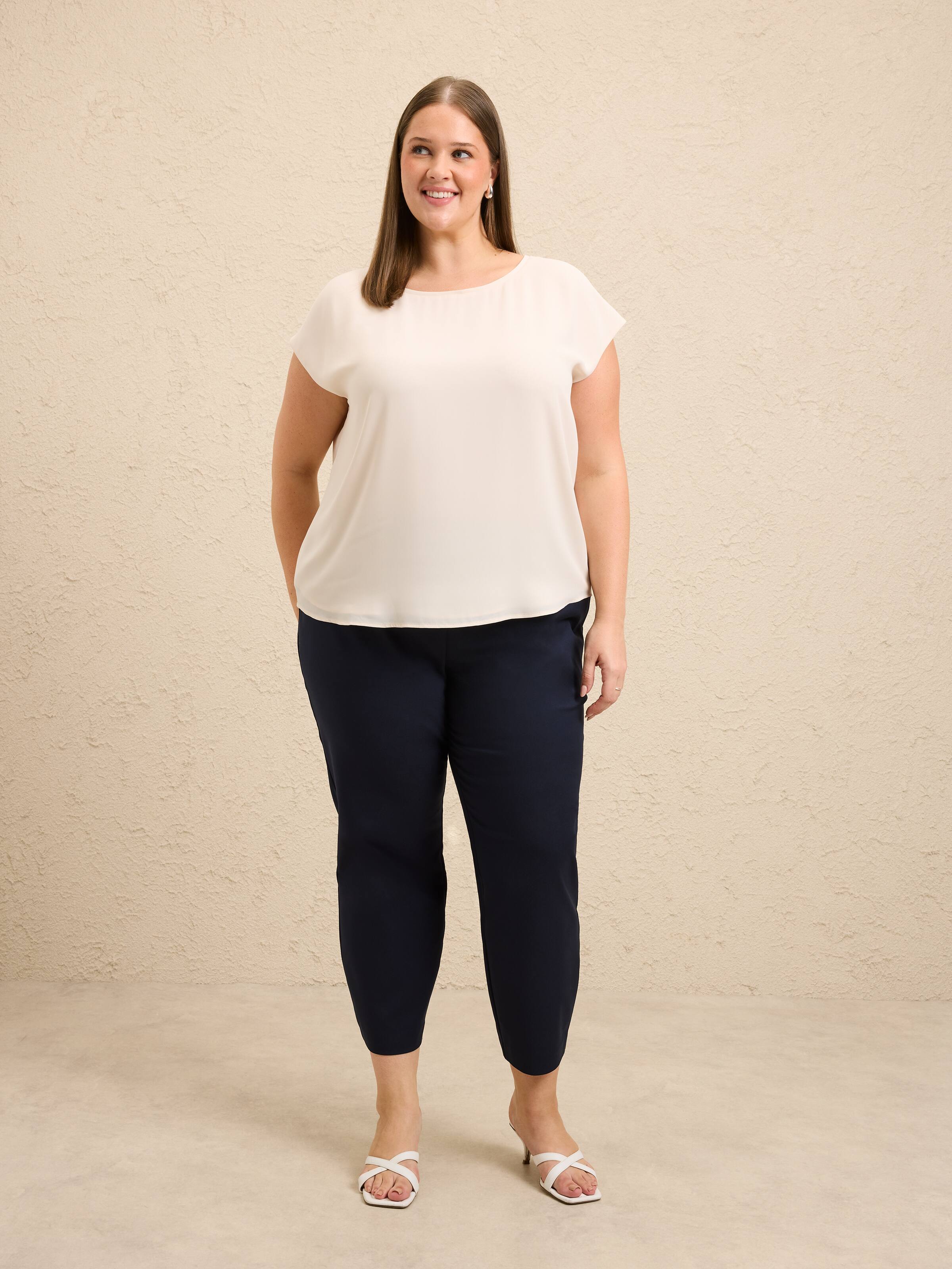 Women's Curve Clothing | Jacqui E