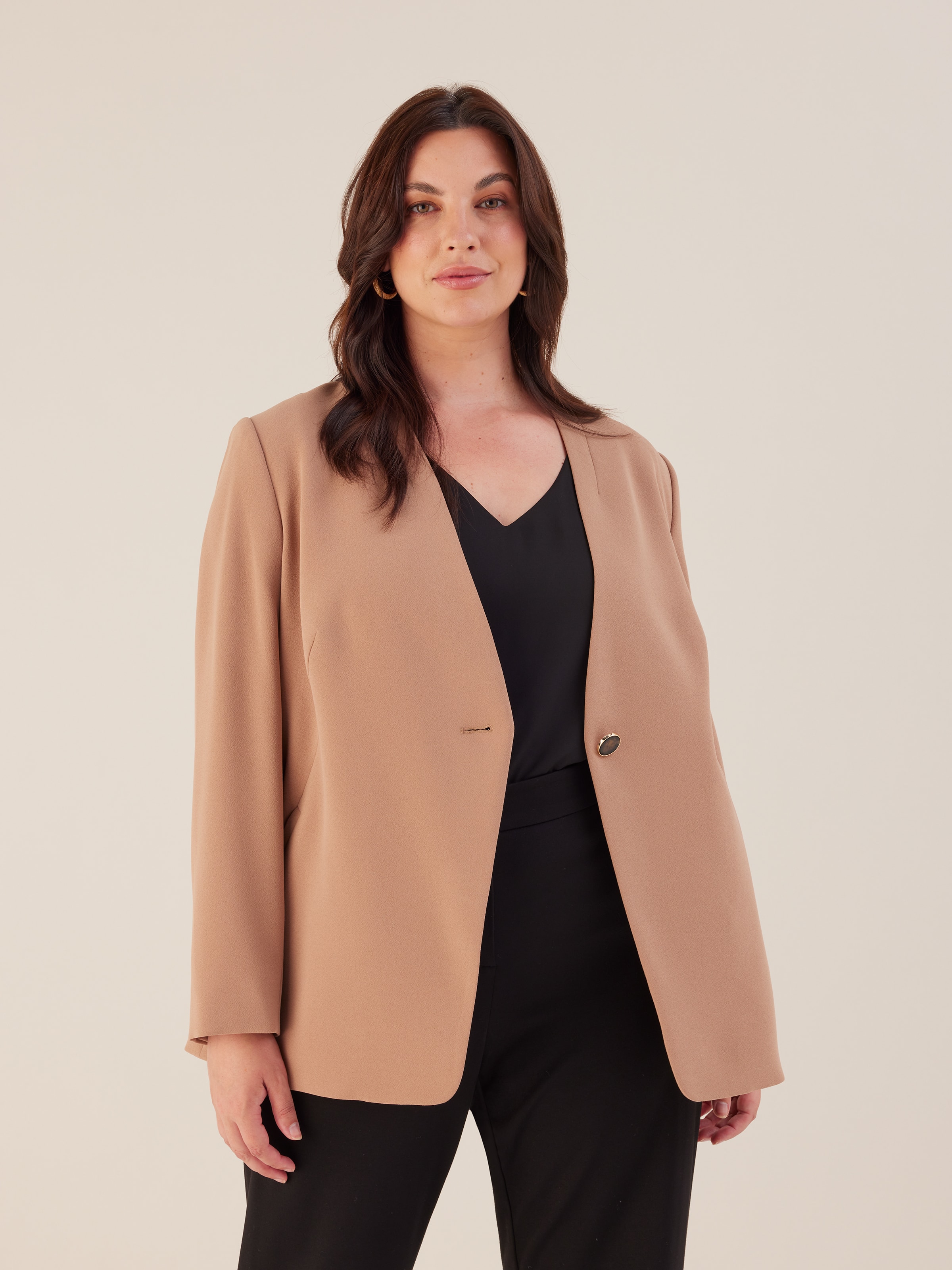 Women's Curve Clothing | Jacqui E