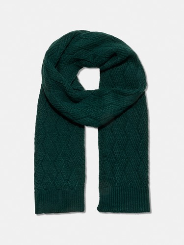 Diamond Knit Scarf