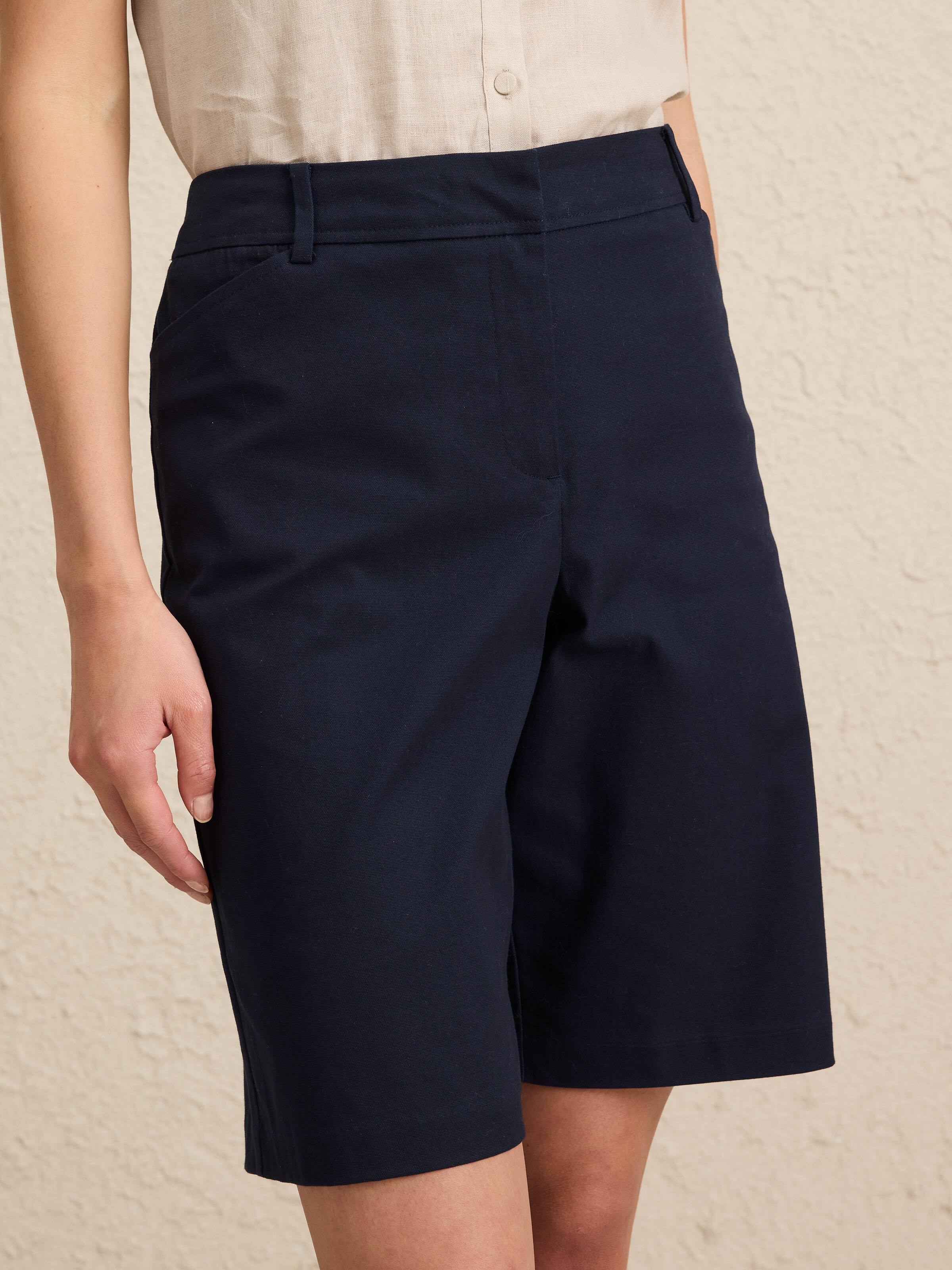 Oxford Cotton Walk Short - JacquiE Online
